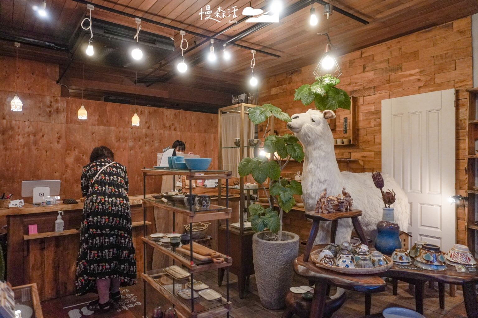 沖繩散步那霸市國際通，相遇「壺屋Yachimun通」陶器生活風景 - JAMIE慢森活
